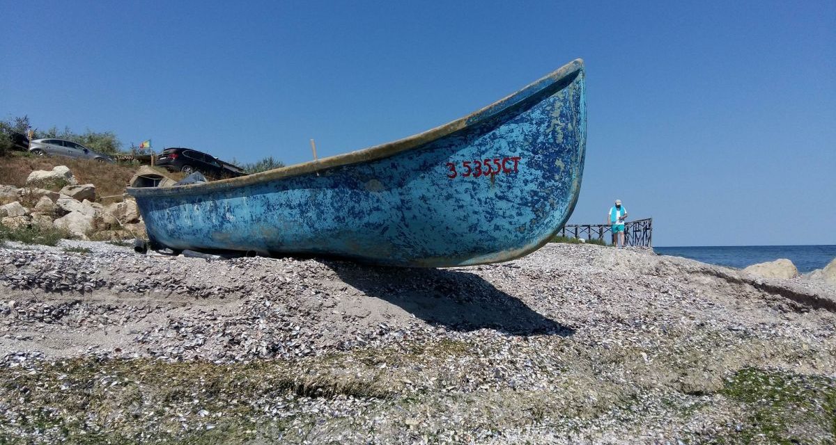 Plaja Tuzla – culorile verii | Modernism